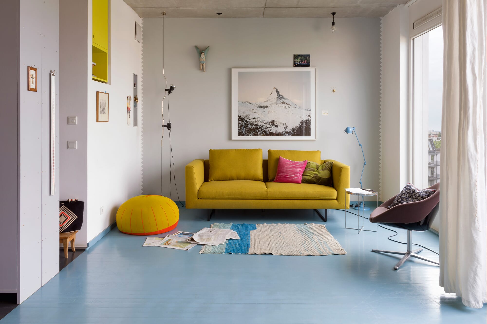 Blue yellow sofa store